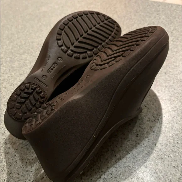 CROCS | Shoes | Crocs Frances Mary Janes Brown Wedge Slip On Clog ...